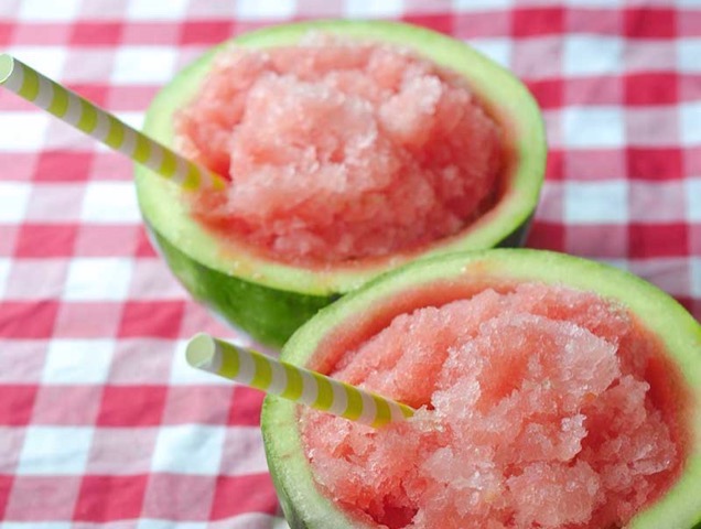 11 Boozy Slushies to Keep You Cool All Summer Long - theFashionSpot