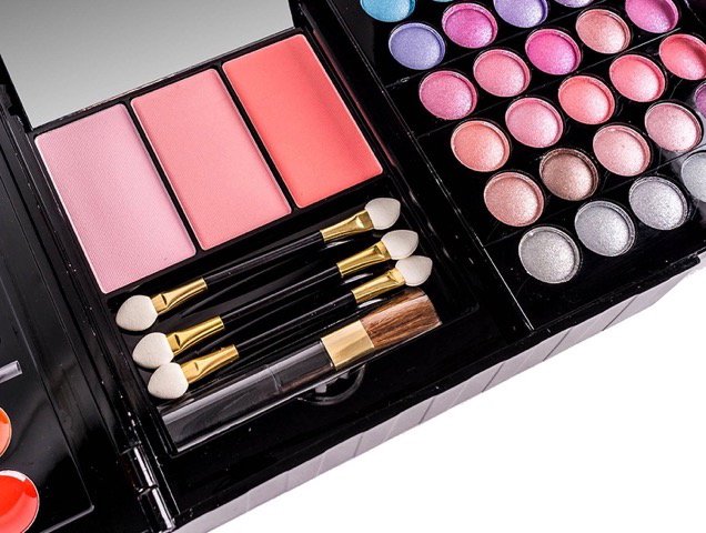 10 All-in-One Makeup Kits to Streamline Your Beauty Routine ...