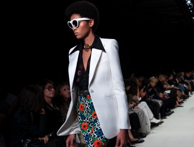 Best 70s-Style Pointed Collar Shirts - theFashionSpot