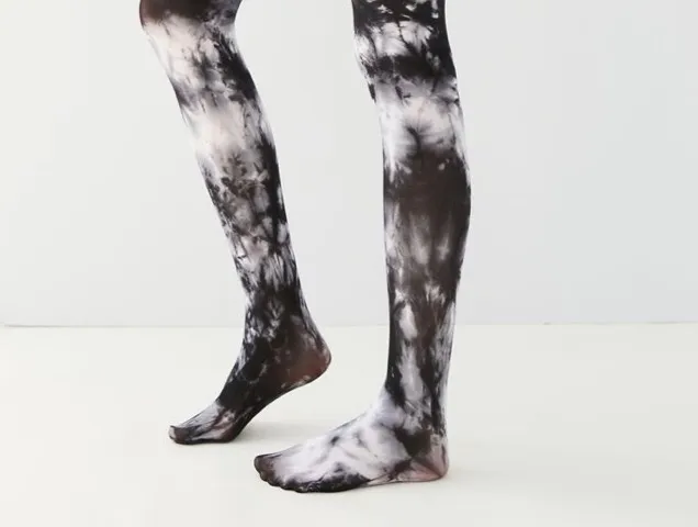 Fall 2020 Tights You'll Want to Show Off - theFashionSpot