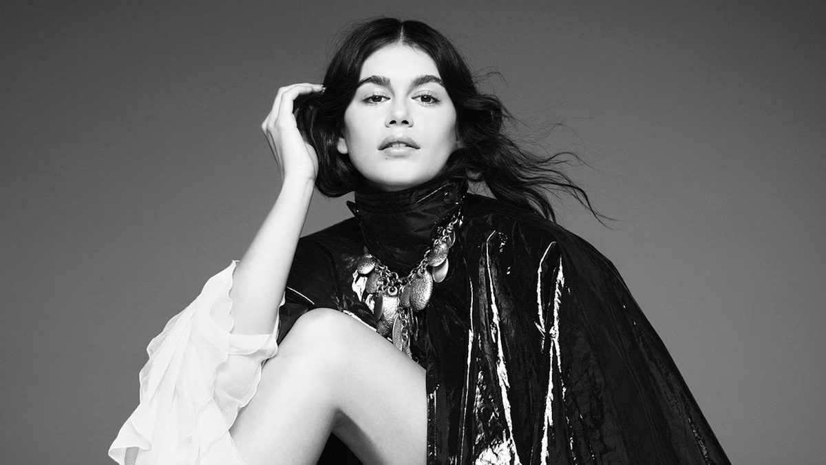 Chloé Winter 2024 Ad Campaign - theFashionSpot