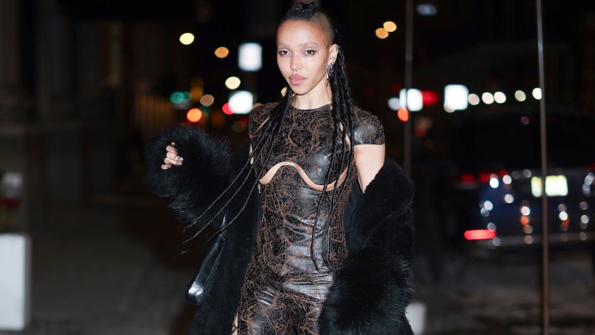 FKA Twigs Turns Heads in a Structured Fit & Edgy Hairstyle - theFashionSpot