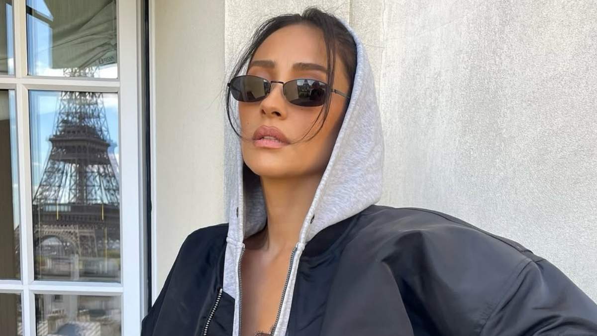 Shay Mitchell Wearing Sheer Lacy Outfit Has Fans Saying 'Obsessed ...
