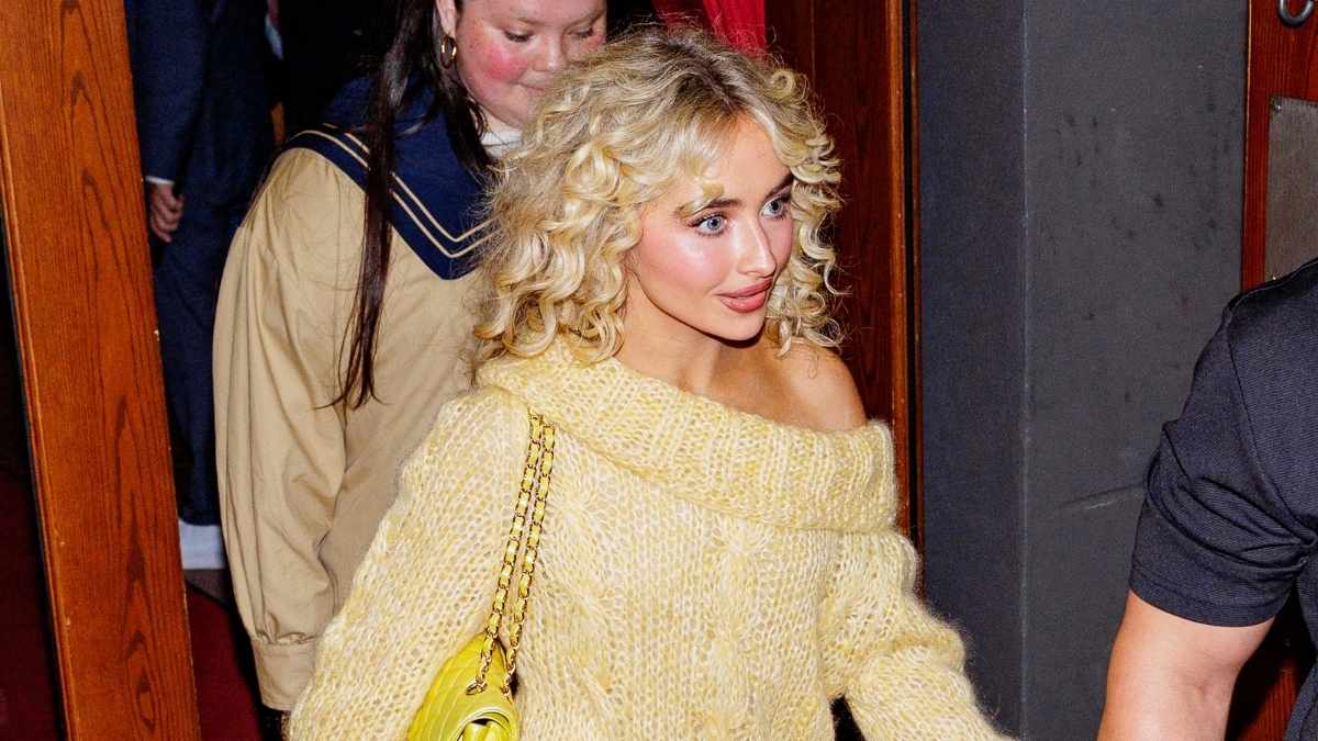 Sabrina Carpenter’s Yellow Knitted Mini Dress Look Will Cure Your Fall ...