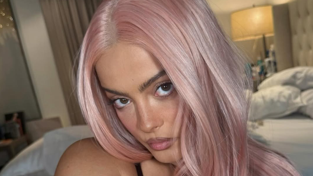 Bebe Rexha’s Black Bikini Look Has Fans Calling Her ‘Hottie ...