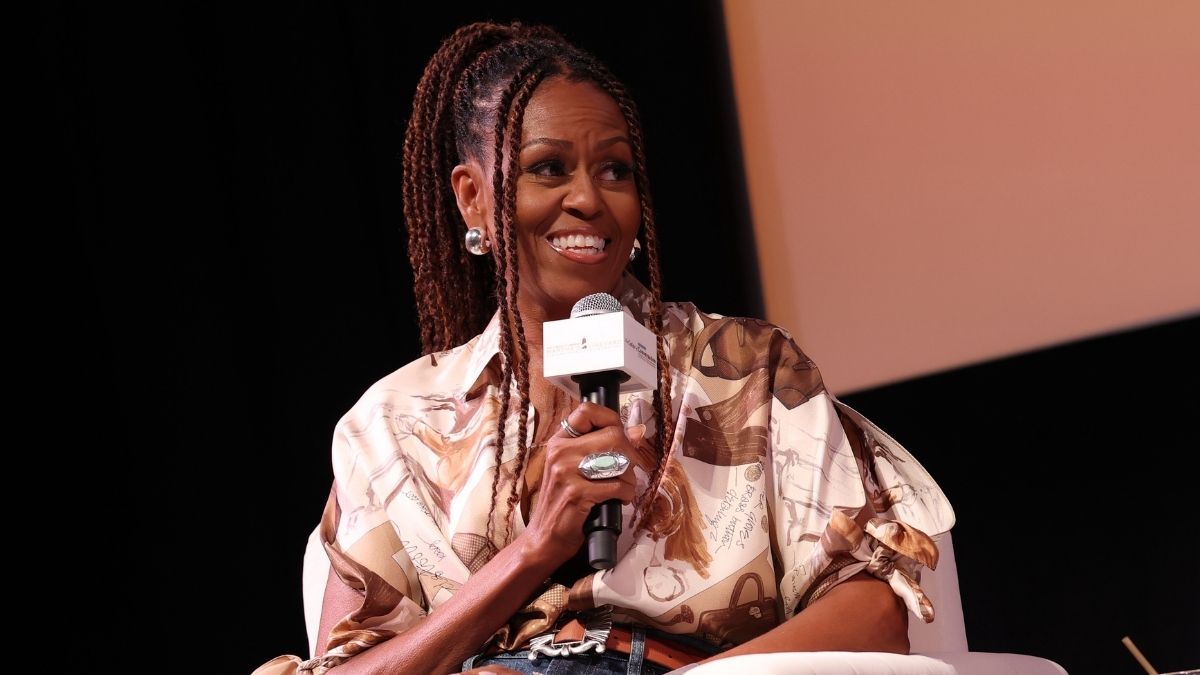 Michelle Obama's Bandage Dress Takes Inspiration From 'First Lady' Era ...