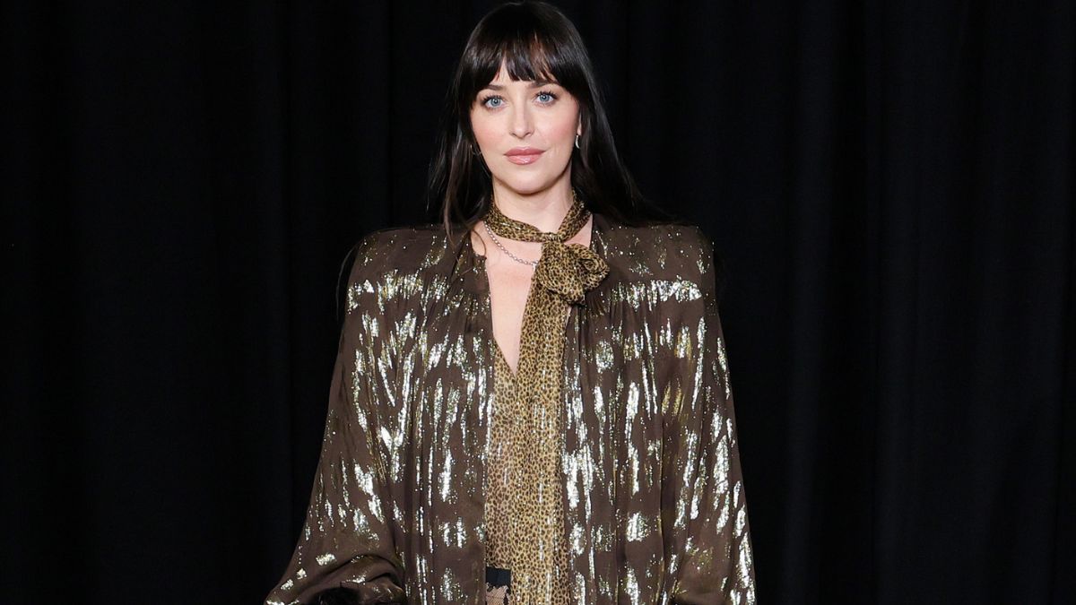 Dakota Johnson in Valentino Micro Shorts & Sheer Tights Is Mob Wife ...