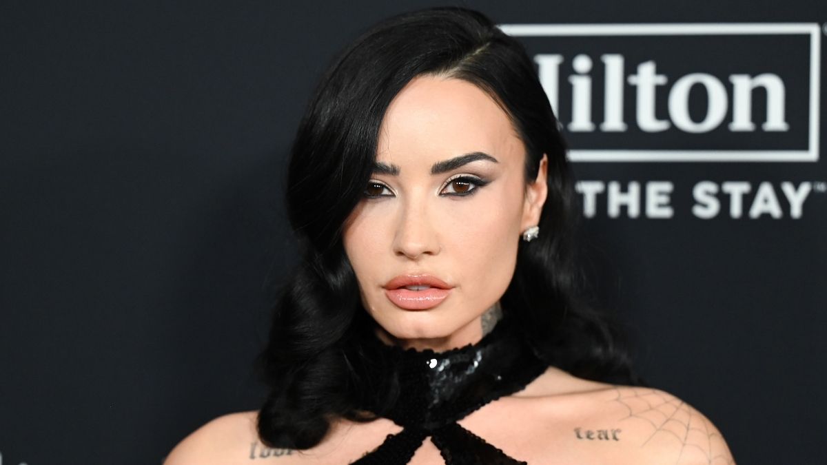 Demi Lovato Makes a Pre-Tour Splash in a Daring Top - theFashionSpot