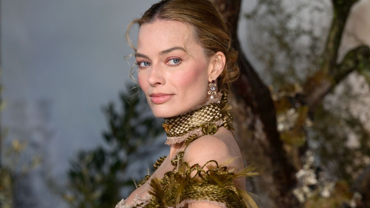 Margot Robbie’s Fully Sheer Dilara Findikoglu Corset Dress Is Made of ...