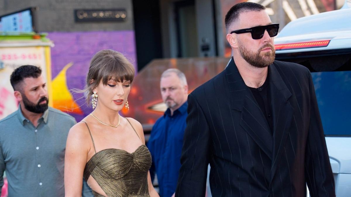 Taylor Swift Elevates Plunging Dress With Travis Kelce's Fear of God ...
