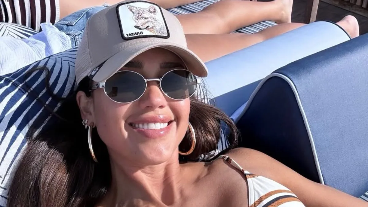 Jessica Alba Channels Sea Siren in Ultra-Revealing Bikini Look ...