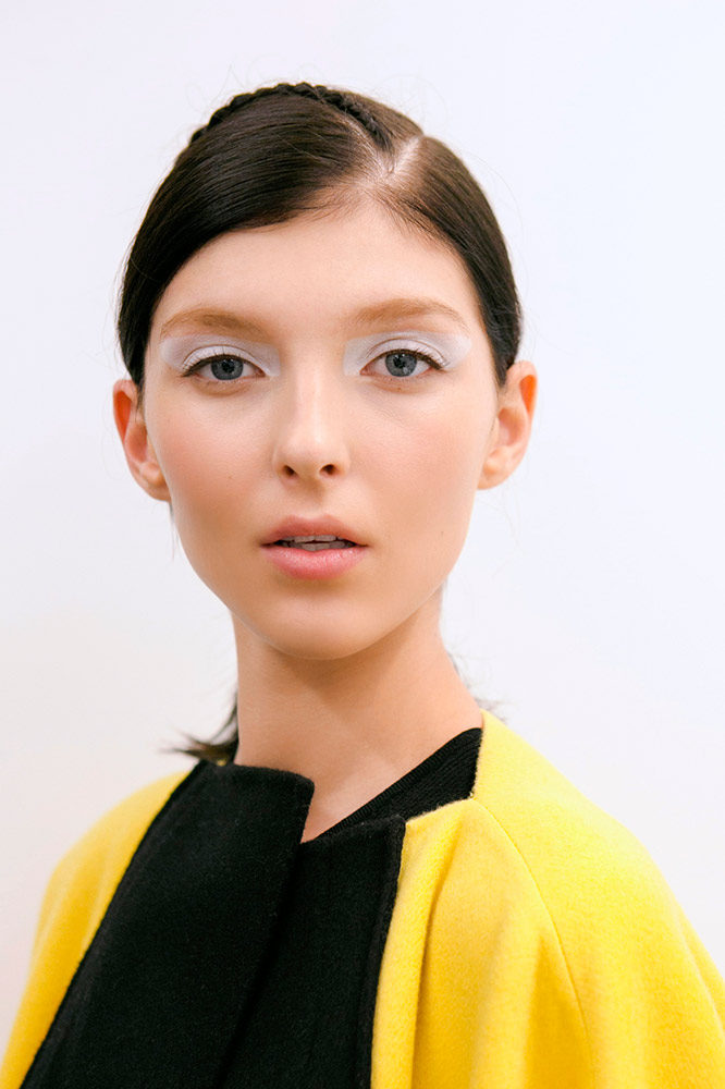 18 Ways to Wear White Eye Makeup - theFashionSpot