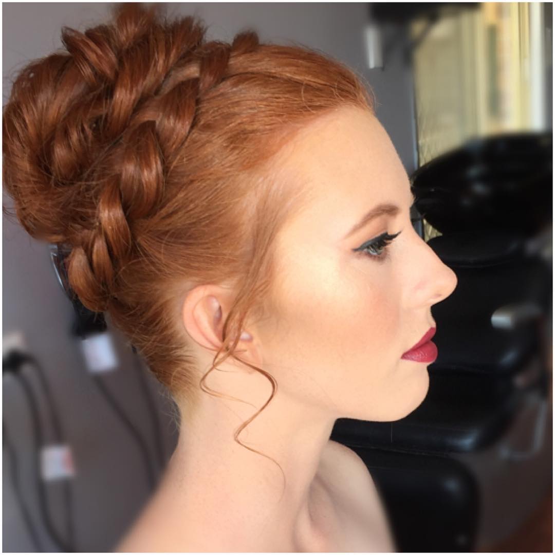 43 Gorgeous Updos for Short Hair - theFashionSpot