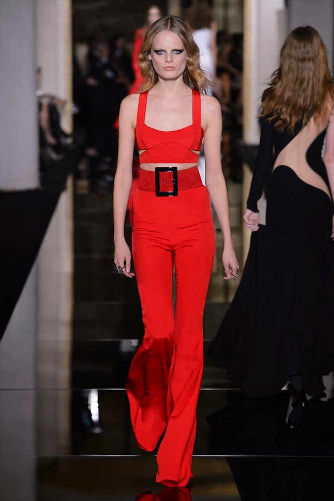 Atelier Versace Spring 2015 Runway - theFashionSpot