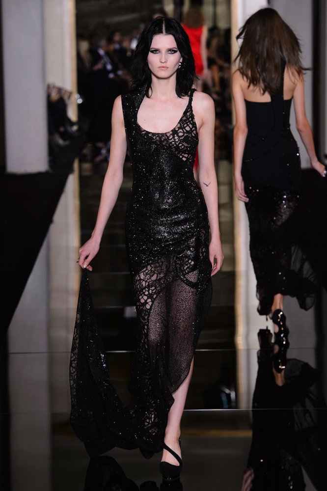 Atelier Versace Spring 2015 Runway - theFashionSpot