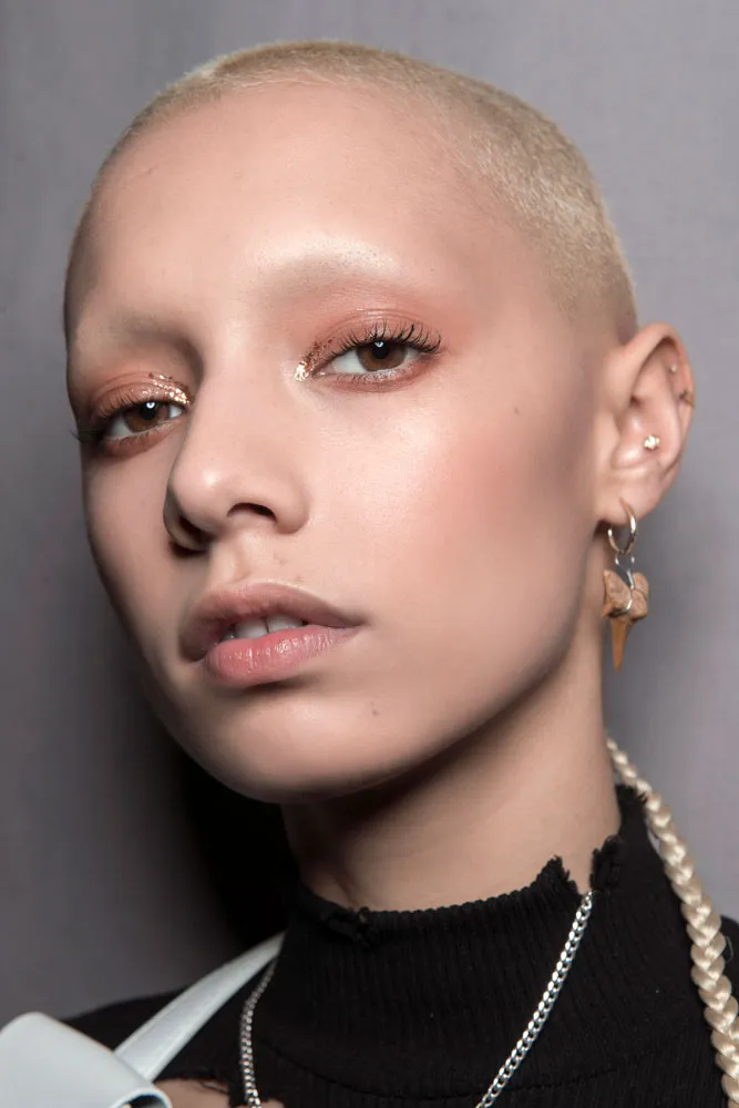These 10 Runway-Approved Eyebrow Looks Are Your Spring Beauty Weapons ...