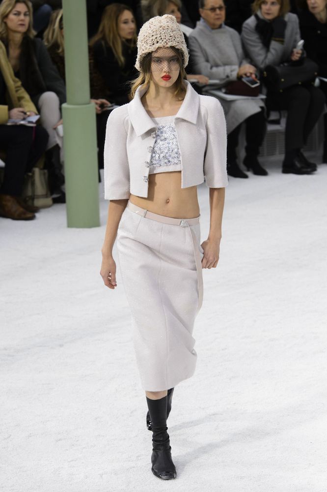 Chanel Couture Spring 2015 Runway - theFashionSpot
