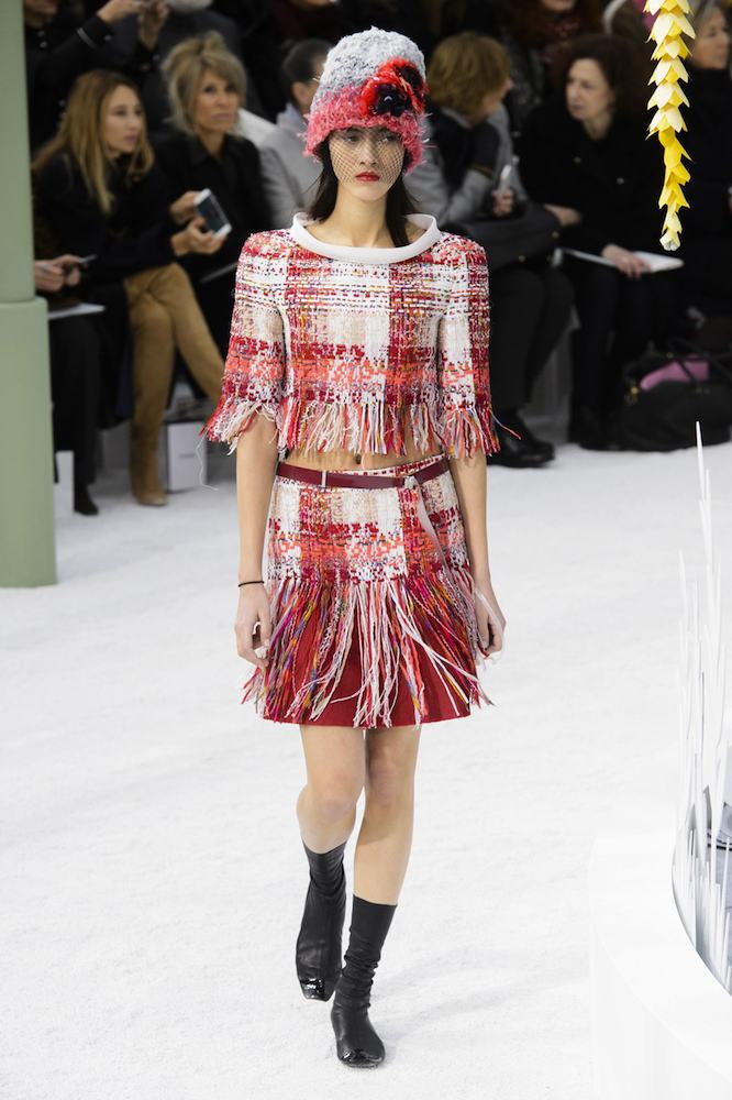 Chanel Couture Spring 2015 Runway - theFashionSpot
