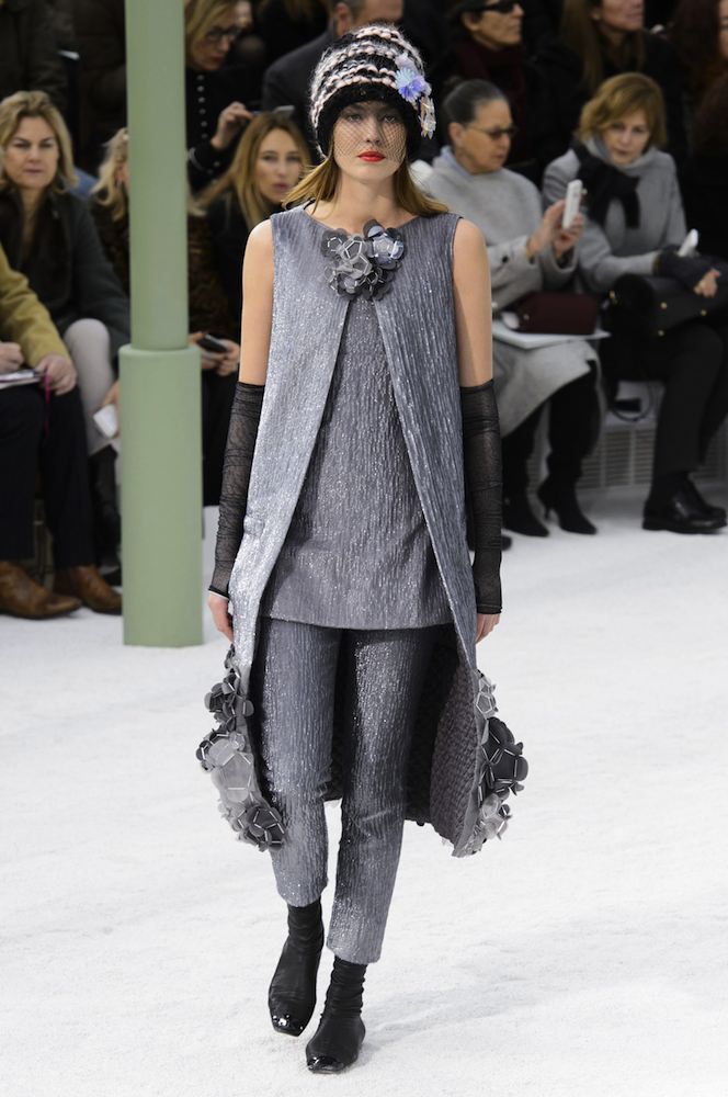 Chanel Couture Spring 2015 Runway - theFashionSpot