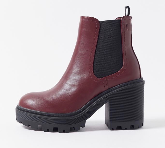 Chelsea Boots to Wear With Everything This Fall - theFashionSpot