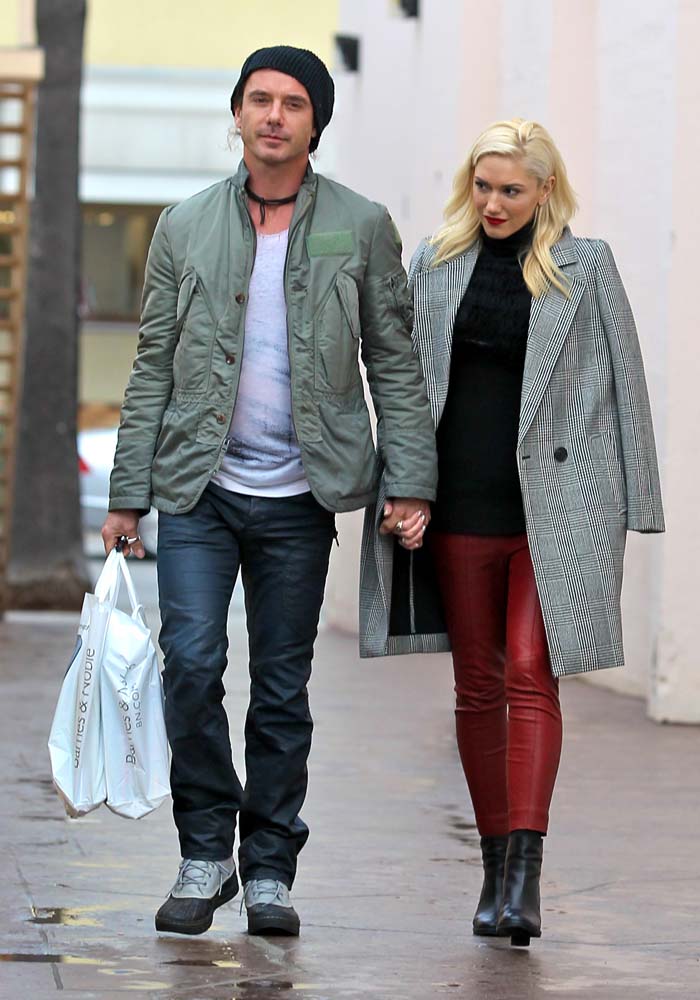 What to Wear on a First Date Inspired by Celebrities - theFashionSpot