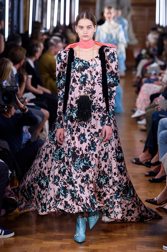 Erdem Spring 2019 Runway - theFashionSpot