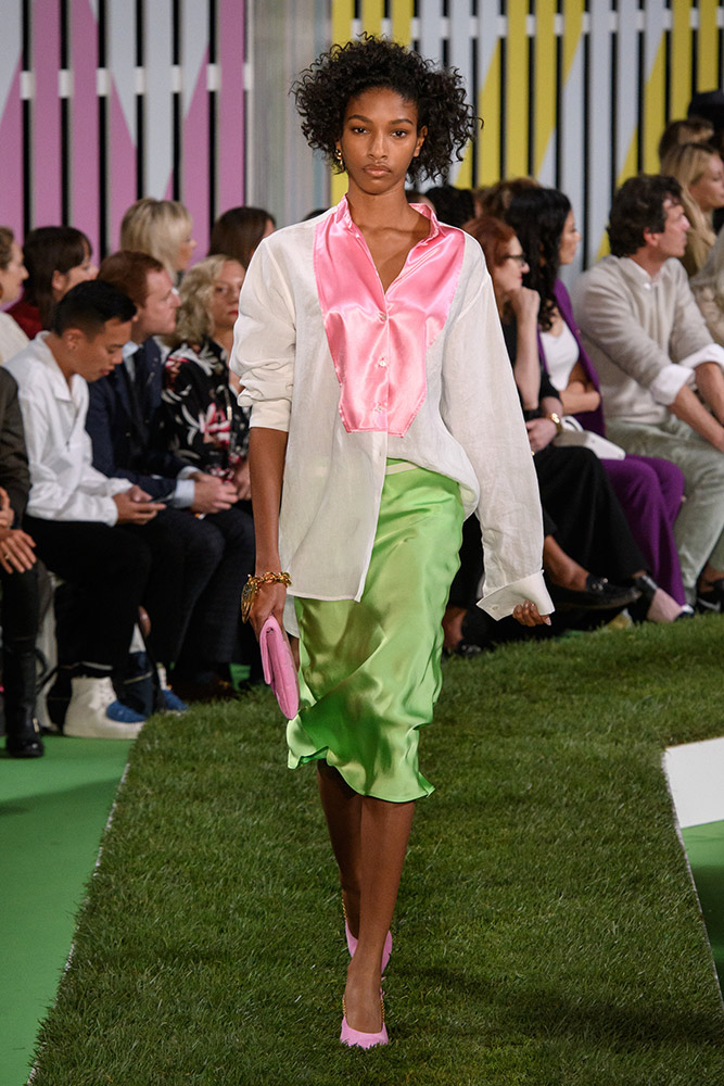 Escada Spring 2019 Runway - theFashionSpot