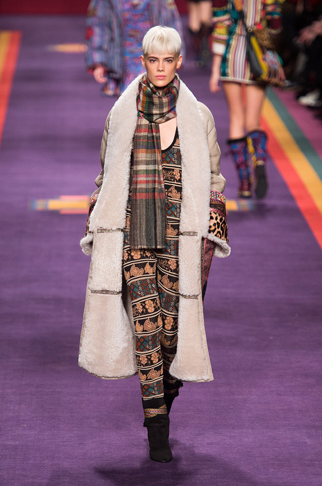 Etro Fall 2017 Runway - theFashionSpot