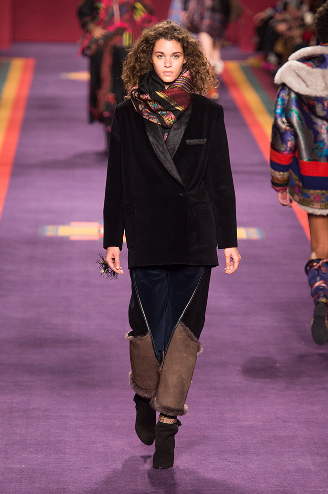 Etro Fall 2017 Runway - theFashionSpot