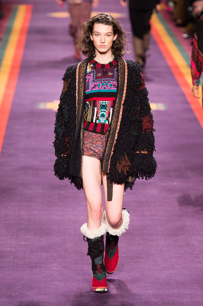 Etro Fall 2017 Runway - theFashionSpot