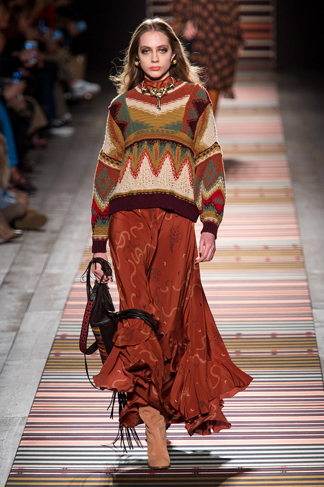 Etro Fall 2018 Runway - theFashionSpot