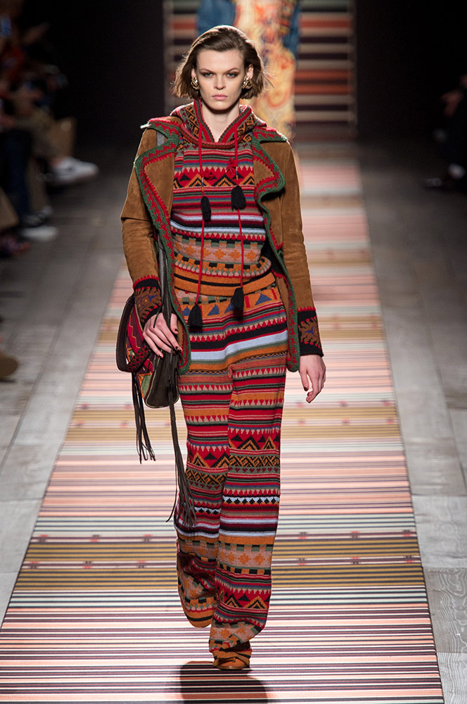 Etro Fall 2018 Runway - theFashionSpot