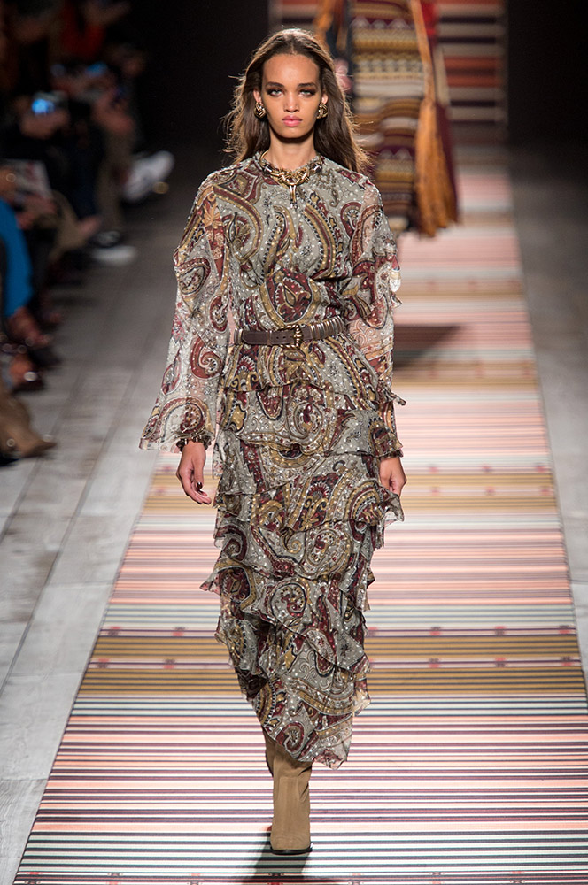 Etro Fall 2018 Runway - theFashionSpot