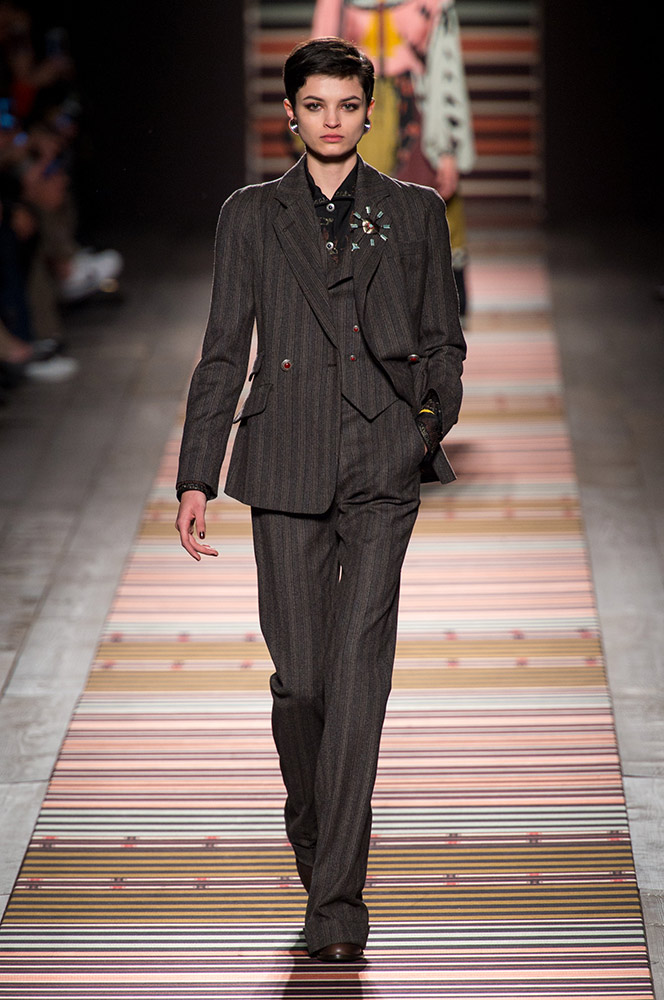 Etro Fall 2018 Runway - theFashionSpot