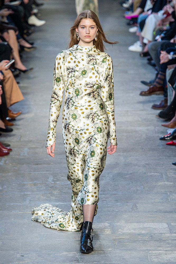 Etro Fall 2019 Runway - theFashionSpot
