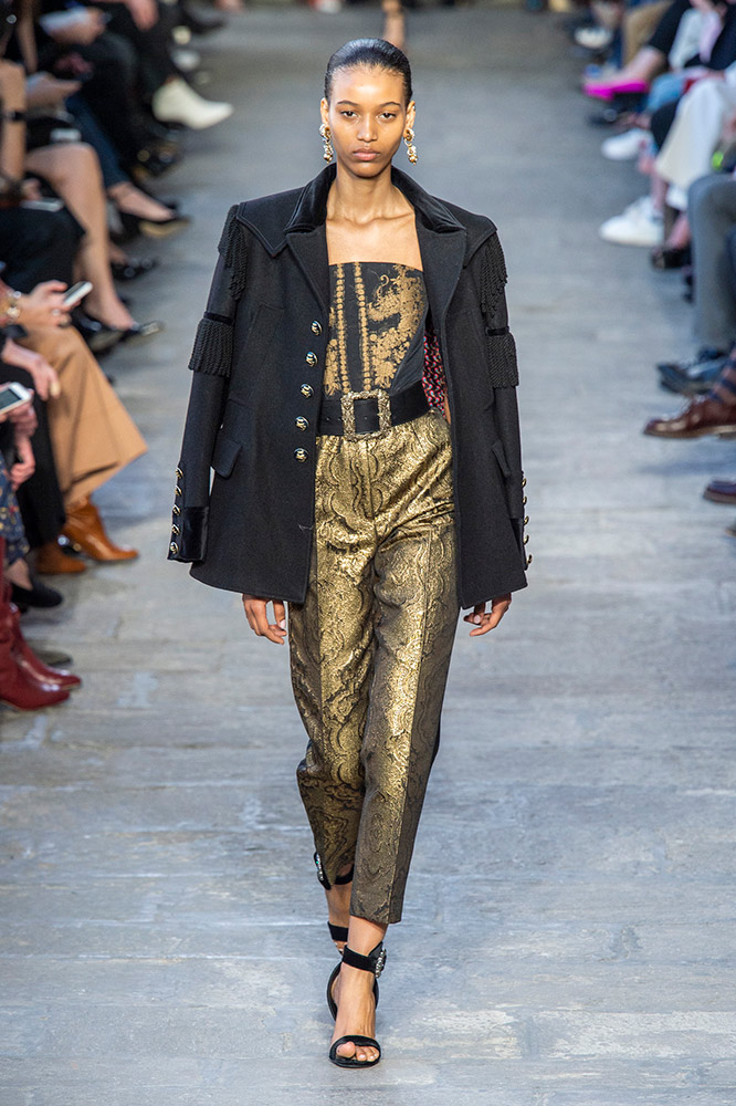 Etro Fall 2019 Runway - theFashionSpot