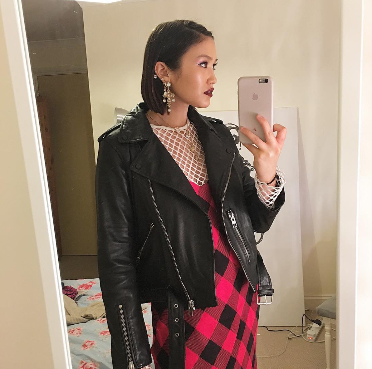 Street Style: How to Wear Fishnets Like a Fashion Girl - theFashionSpot