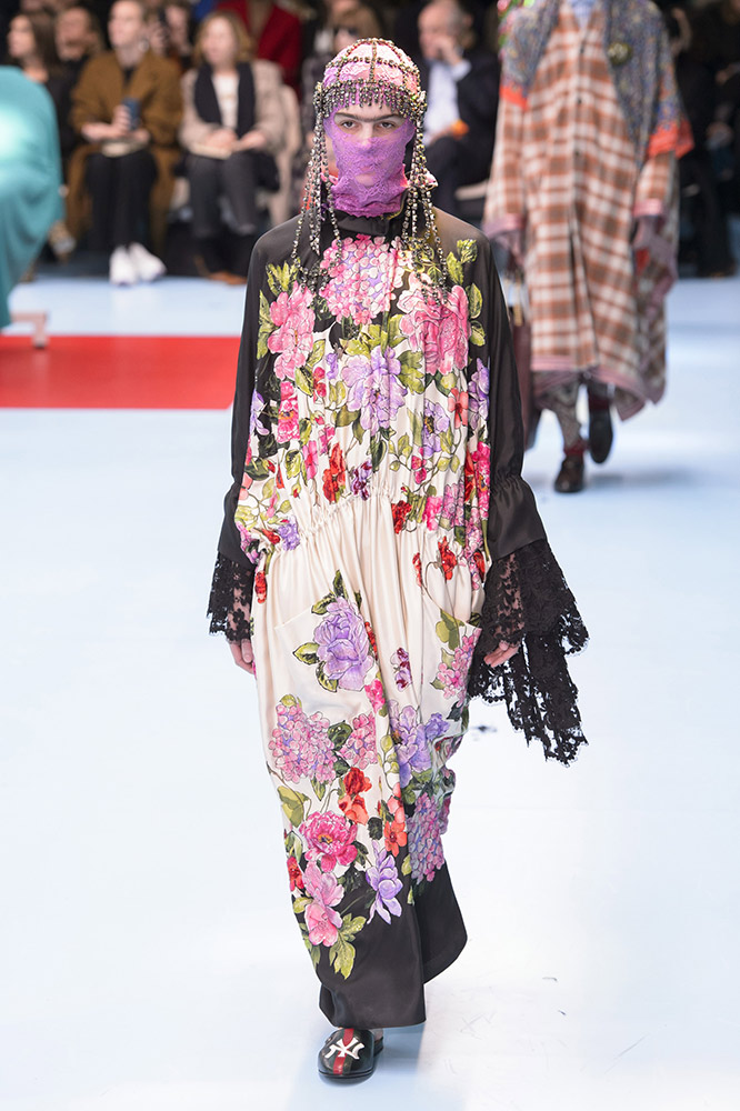 Gucci Fall 2018 Runway - theFashionSpot
