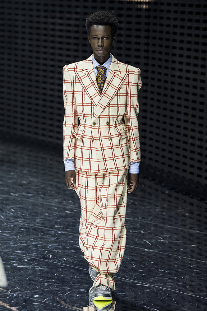 Gucci Fall 2019 Runway - theFashionSpot