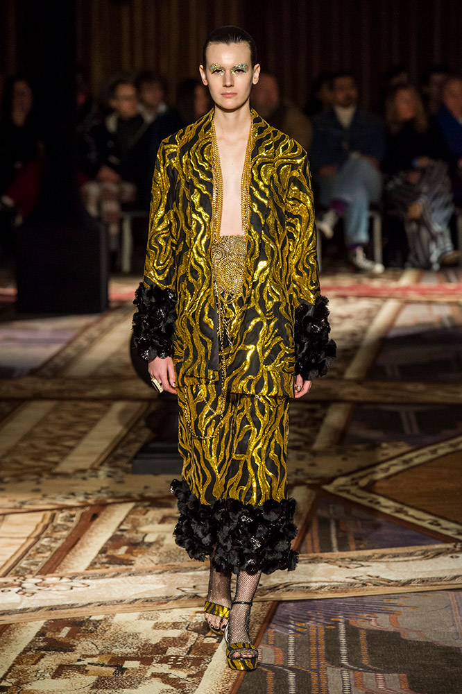 Halpern Fall 2019 Runway - theFashionSpot