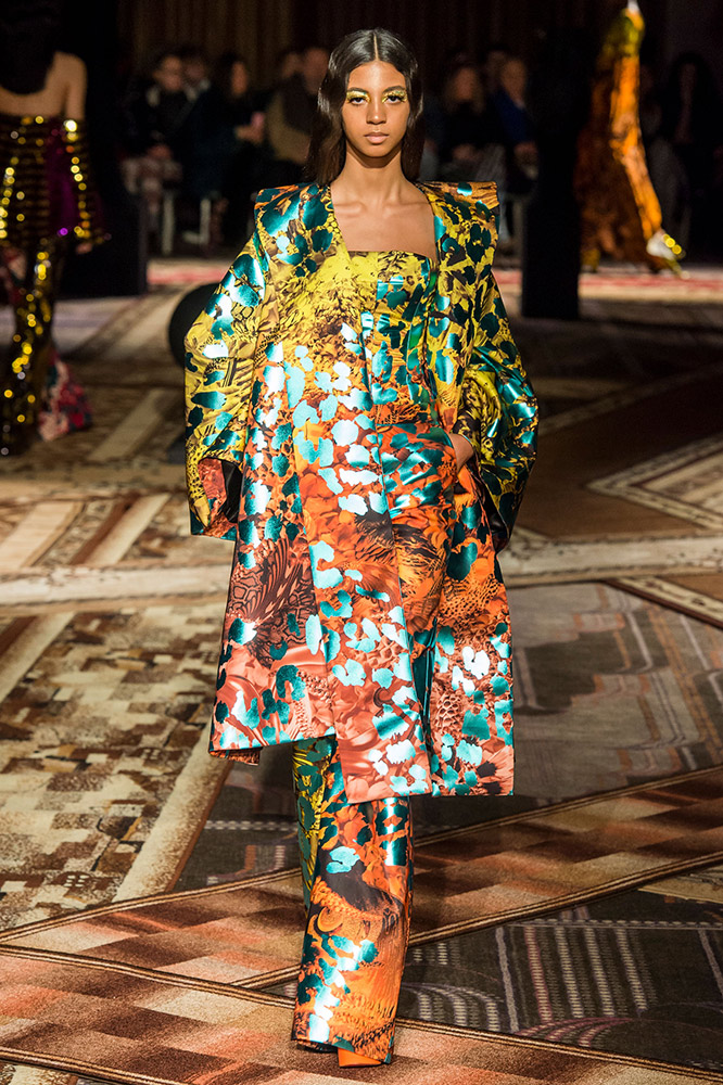 Halpern Fall 2019 Runway - theFashionSpot