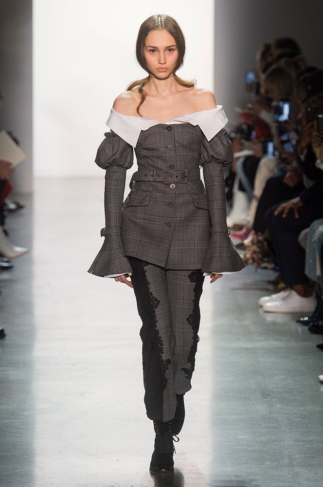 Jonathan Simkhai Fall 2018 Runway - theFashionSpot