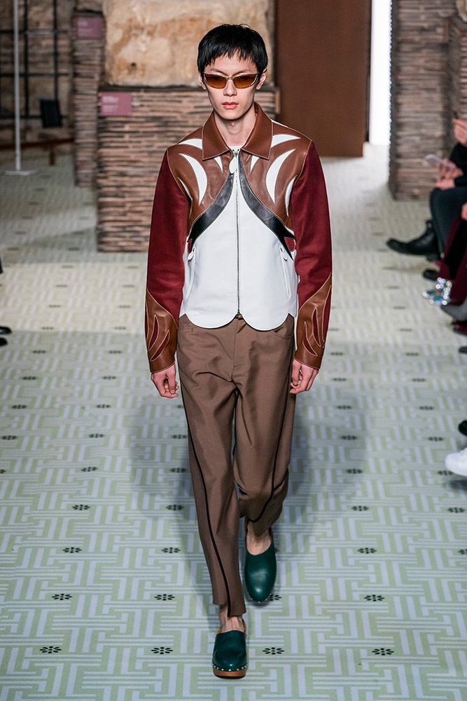 Lanvin Fall 2019 Runway - theFashionSpot