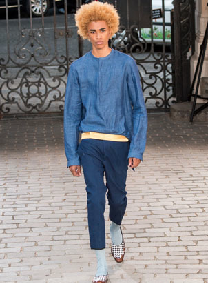 32 Gorgeous Top Male Models with Long Hair - theFashionSpot