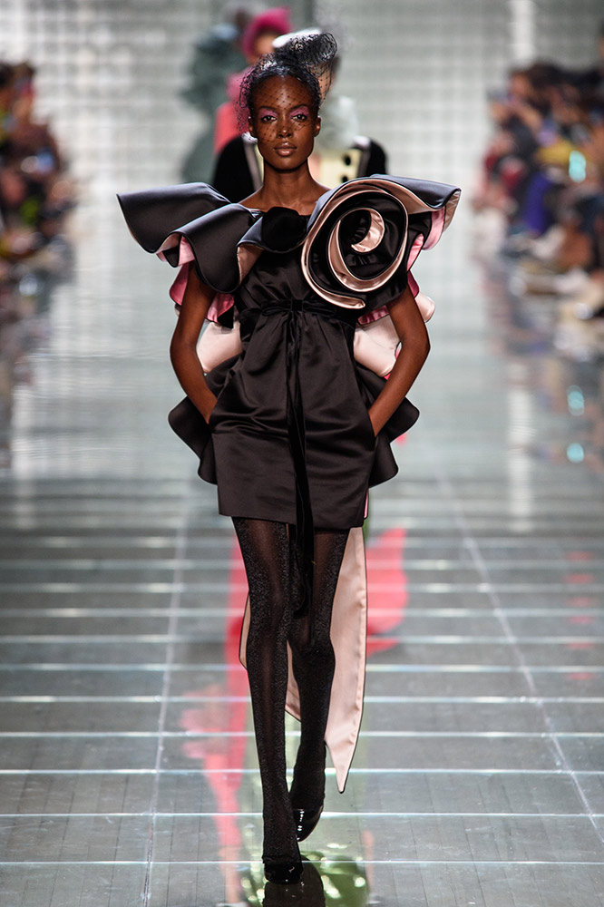 Marc Jacobs Spring 2019 Runway - theFashionSpot