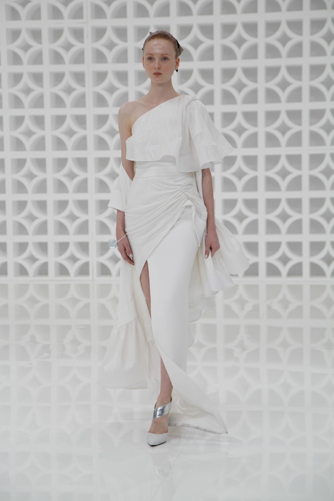 Maticevski Fall 2015 Runway - theFashionSpot