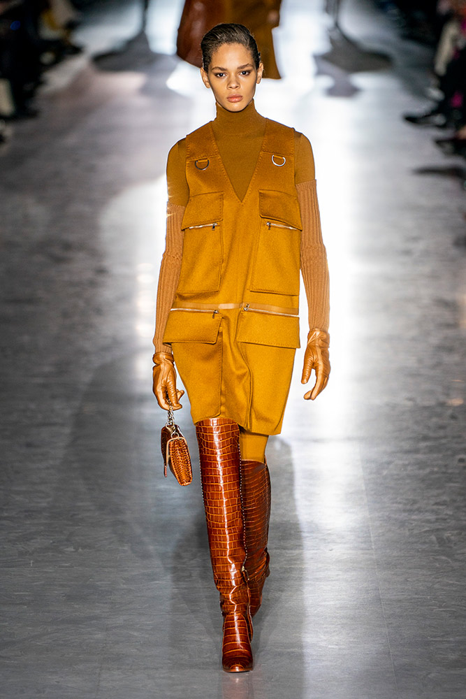 Max Mara Fall 2019 Runway - theFashionSpot