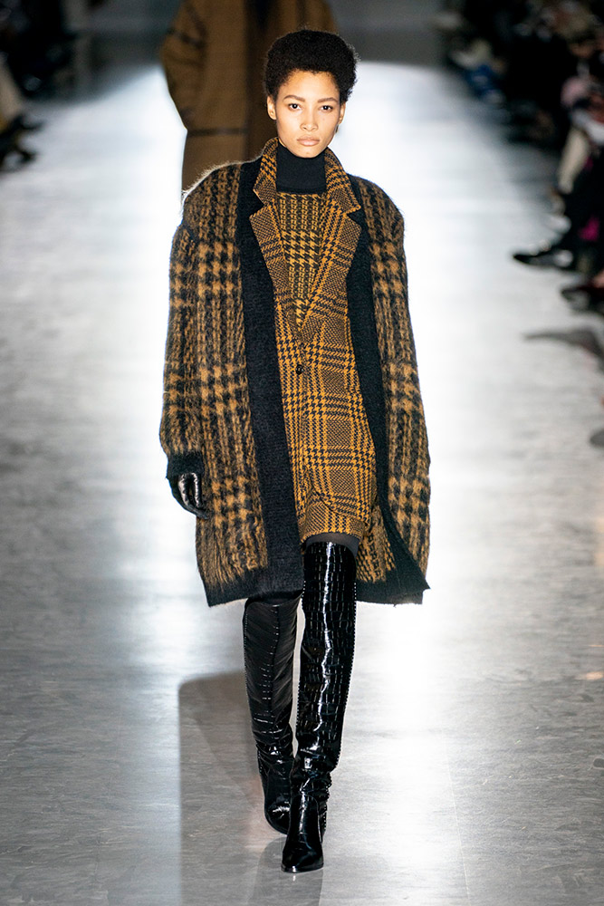 Max Mara Fall 2019 Runway - theFashionSpot