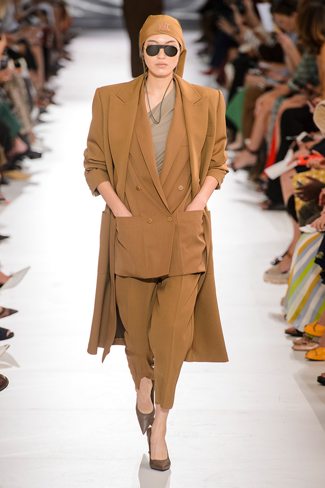 Max Mara Spring 2019 Runway - theFashionSpot