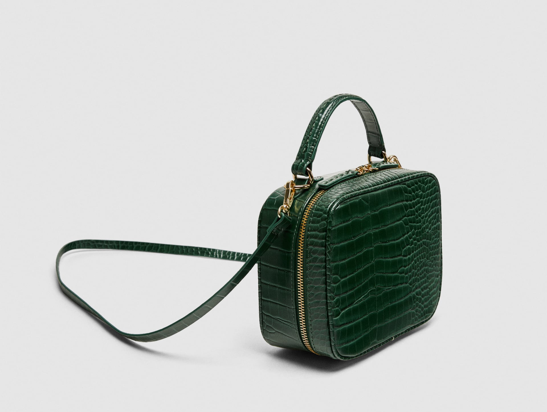 Micro Bags Are Trending in a Macro Way (Yes, Still) - theFashionSpot